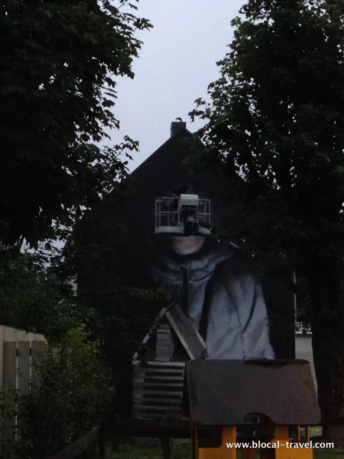 Interview with street artist Axel Void at Nuart Festival 2016