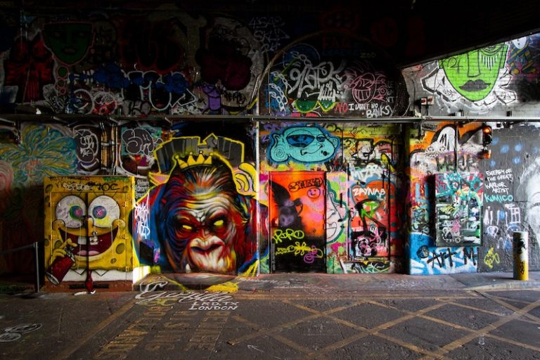 Leake Street: Where Graffiti Redefines Urban Spaces ⋆ BLocal | Street ...